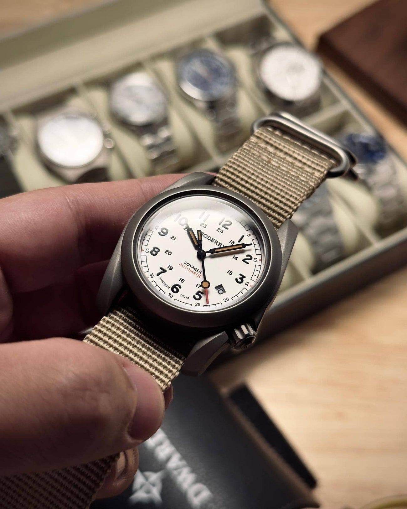 Boderry VOYAGER - 100M Waterproof Titanium Automatic Field watch